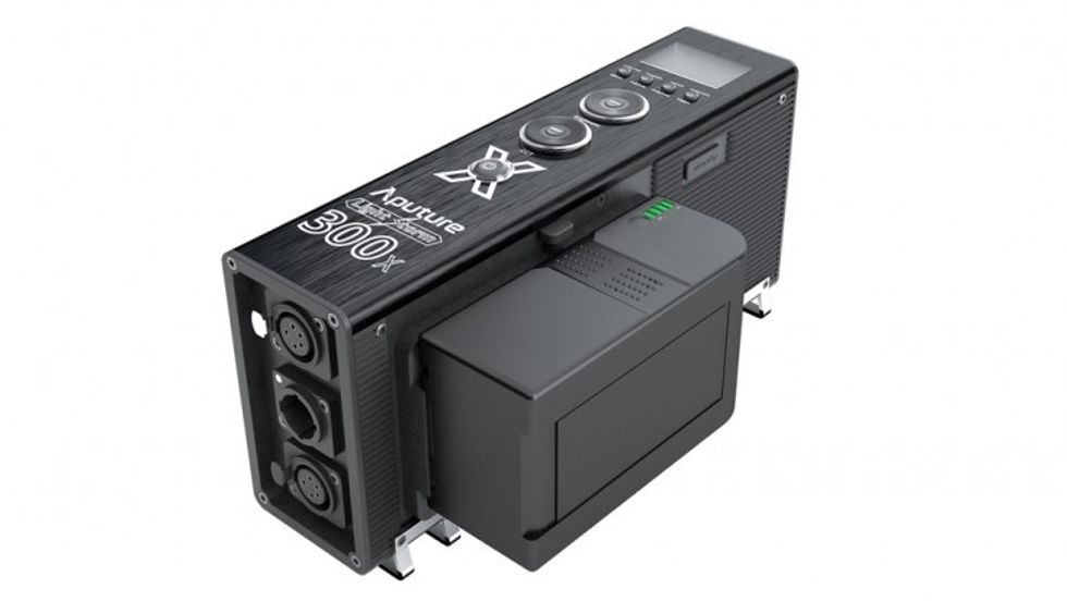 Aputure's Bi-Color LS 300x LED Gives You a Wide Range of Options | No ...