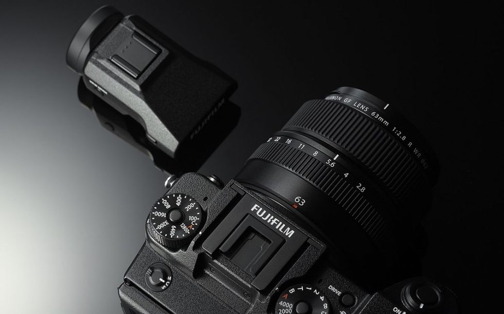 FujiFilm GFX 50S is a Mirrorless, Giant Sensor Beast with Movie Mode ...