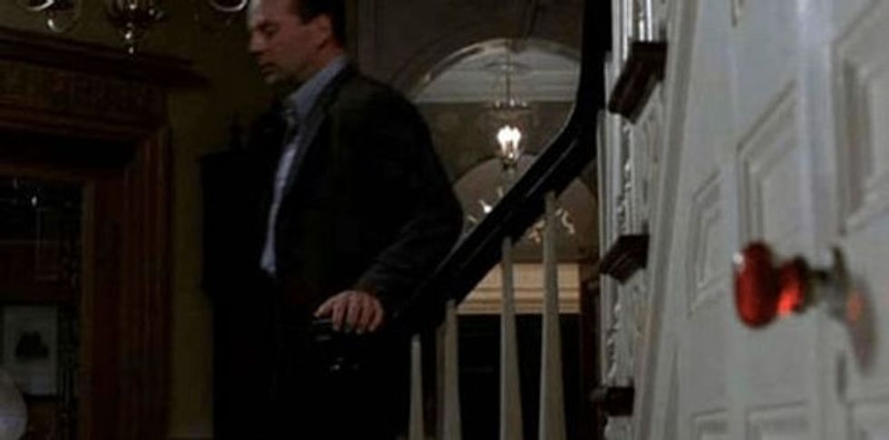 Seeing Red: The Supernatural Signal in ‘The Sixth Sense’ | No Film School