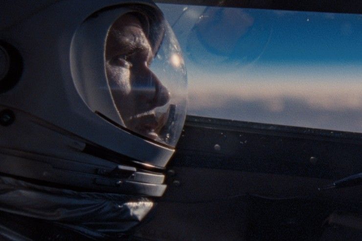 Astronaut Chris Hadfield Breaks Down the Accuracy of Your Favorite ...